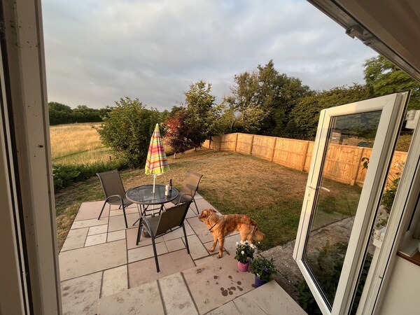 Dorset View, Pet Friendly, With A Garden In Ibberton - Dorset