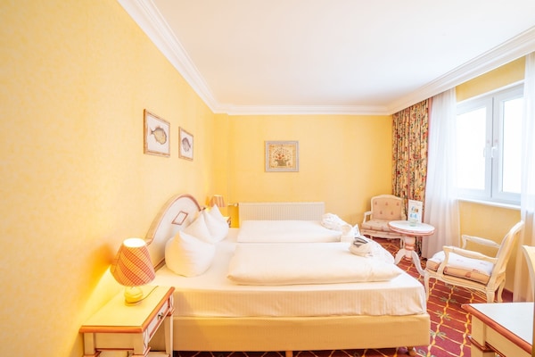 Junior Suite Landseite - Rugard Thermal Strandhotel 4 Sterne Superior - Binz