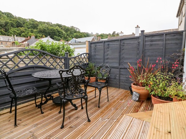 Wood Cottage, Pet Friendly, Character Holiday Cottage In Lynton - Lynton