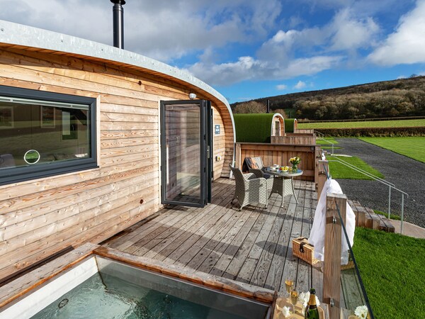 Middle Longlands, With Hot Tub In Cartmel - Newby Bridge