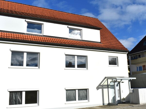 Ferienwohnung (68qm) Mit 2 Schlafzimmern Und Kostenfreiem Wlan - Leipheim