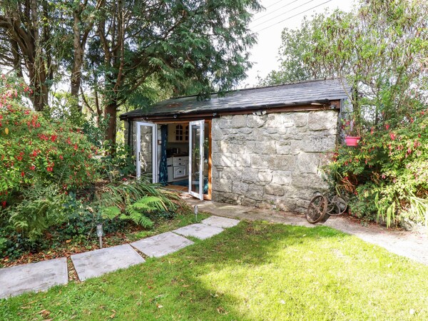 Carminow Barn, Pet Friendly, Character Holiday Cottage In Luxulyan - Bodmin
