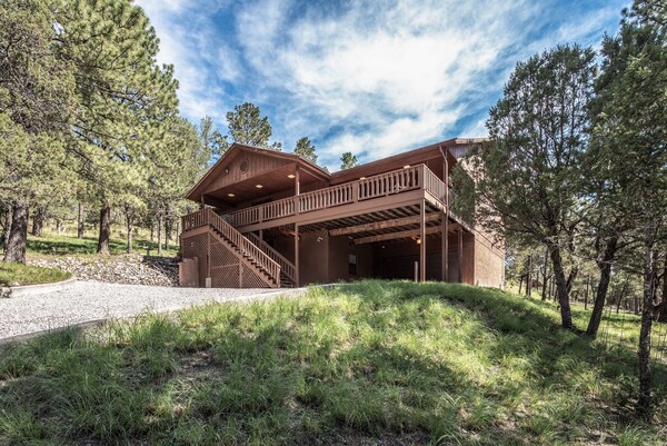Jack Little | Wooded View, Gas Fireplace, Wi-fi! - Ruidoso, NM