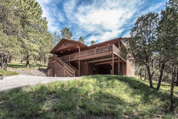 Jack Little | Wooded View, Gas Fireplace, Wi-fi! - Ruidoso, NM