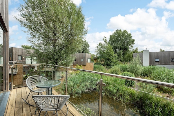 Le Mirage (Wg06) Lower Mill Estate, The Cotswolds - South Cerney
