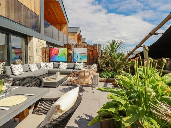 Stargazers, Pet Friendly, Country Holiday Cottage In Sennen - Sennen Cove