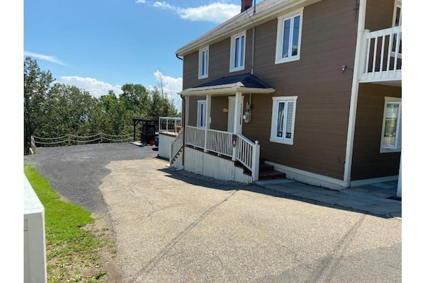 Cheerful 5 Bedroom Cottage Mins From Casino - Clermont