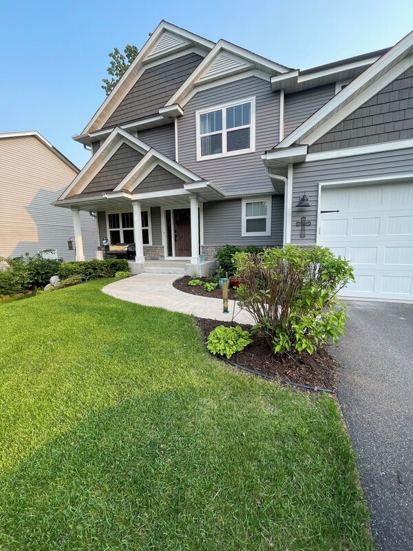 5 Bedrooms, Lots Of Space Indoors & Out For Entertaining, Close To Golf Courses! - Minnesota