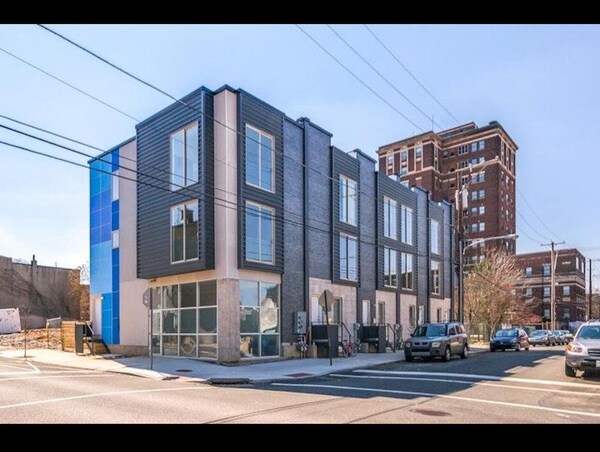 Fantastic 4br Townhouse W/ Hottub - Filadelfia, PA