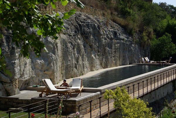 House In Beynac With Access To Enormous Pool - Dordogne