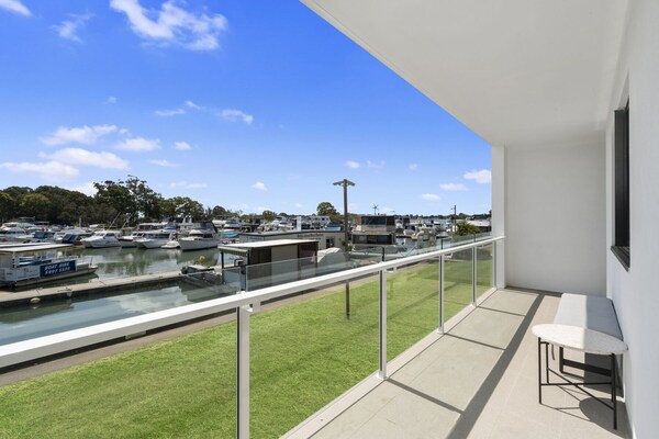 Anchors Away - Waterfront Unit - Sandstone Point