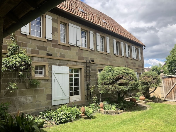 Großes Ferienhaus Für 6 Personen Mit Kamin (150qm) - Geiselwind