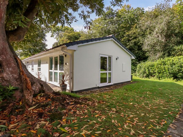 Woodside, Pet Friendly, Character Holiday Cottage In St Cleer - Liskeard