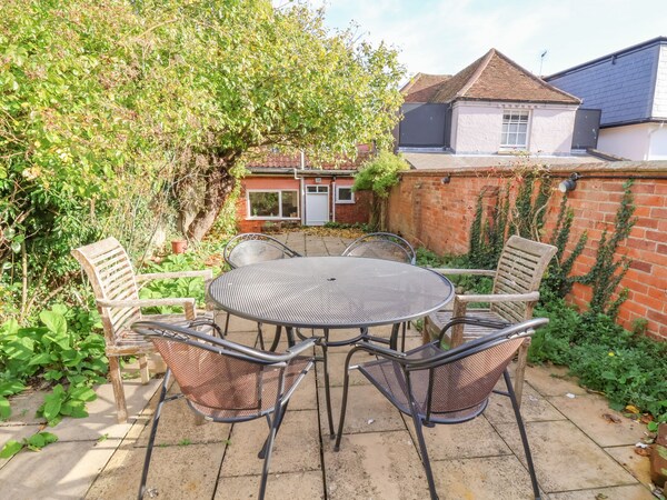 Lavender Cottage, Aldeburgh, Pet Friendly In Aldeburgh - Aldeburgh