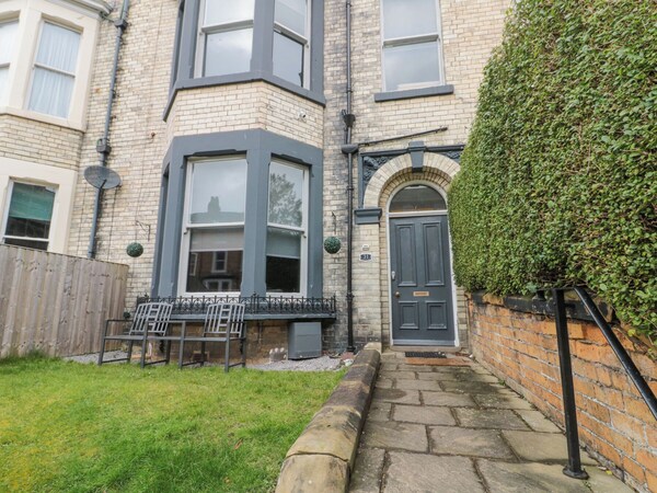 Westbourne House, Pet Friendly, Luxury Holiday Cottage In Scarborough - Scarborough