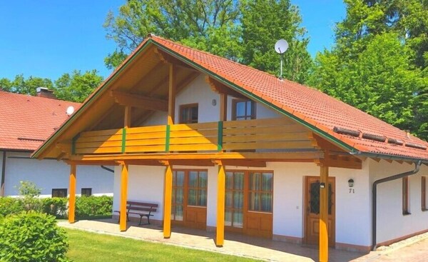 Gemütliches Ferienhaus Mit Garten Und Terrasse - Eging am See