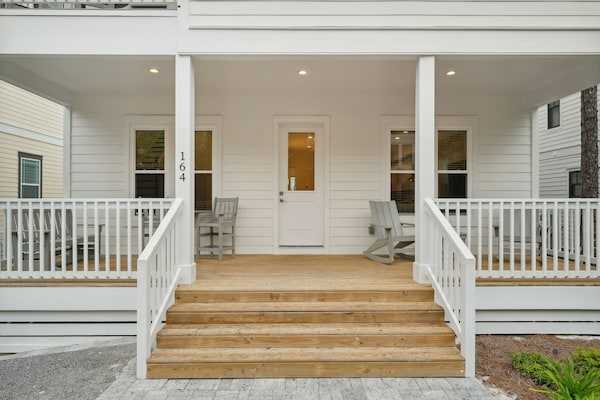 30a Beach House - Sleeps 20, Pet Friendly, Beach, Pool, 4 Bikes Incl, Free Golf - Rosemary Beach, FL