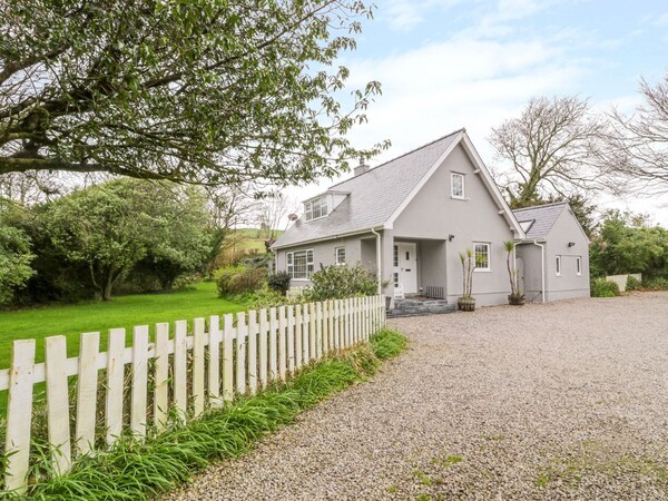 The Orchard, Pet Friendly, With Hot Tub In Abersoch - Abersoch