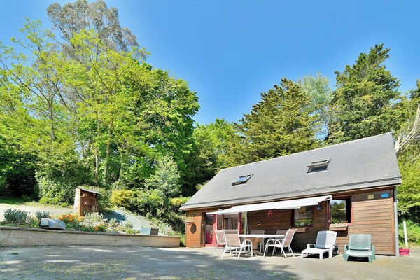 Homerez - Maison Charmante à Pluduno Avec Barbecue - Saint-Jacut-de-la-Mer