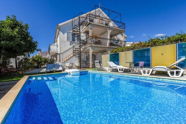 Apartments Fidelis (53351-a3) - Okrug Gornji (Ciovo) - トロギル