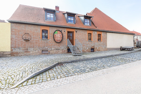 Vacation Apartment/apartment For 6 Guests With 65m² In Naumburg (Saale) (171950) - Freyburg