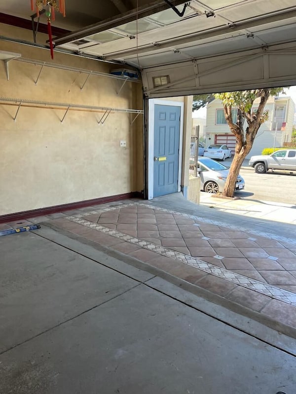 Beautiful Spacious 4br House In Silver Terrace - Sausalito, CA