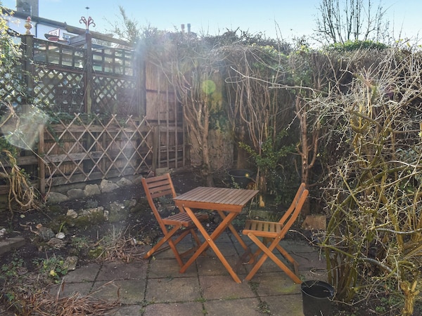 Theres Something Charming, Cosy, And Characterful About This Period Cottage In Halesworth. - Suffolk