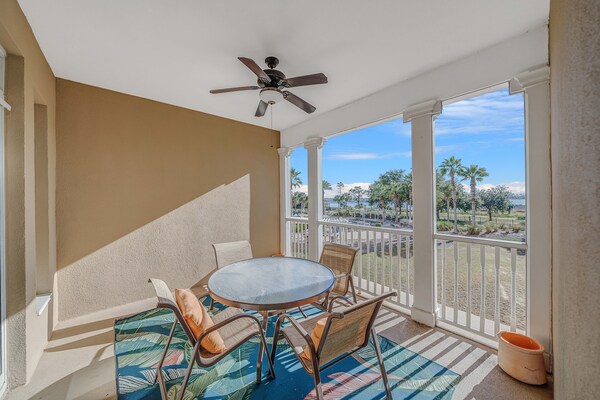 Free Daily Golf! Reflections 211 Bayfront Beauty, Heated Resort Pool, Hot Tub - Panama City, FL