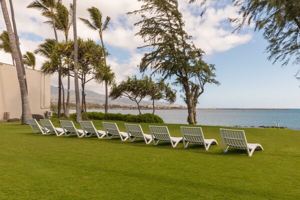 Perfect Hawaii Destination! 3 Breathtaking Ocean Front Stays | Near Hoaloha Park - Kahului, HI