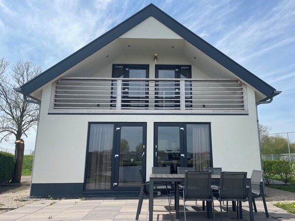 Villa Mit 5 Schlafzimmern Und 2 Badezimmern - Nordholland
