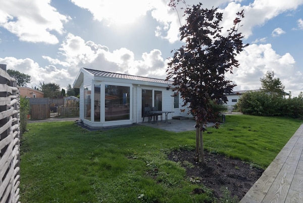 Chalet With 3 Bedrooms And A Terrace - Purmerend