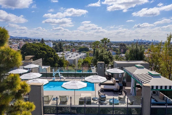 Explore Three Luxurious Suite With Living Spaces, Balconies And Rooftop Pool! - Los Angeles, CA