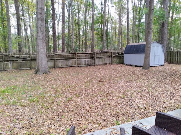 Charming And Convenient - Richmond Hill, GA