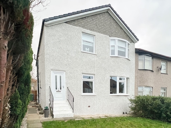 Vista Giardino-familiare-appartamento-bagno In Camera - Glasgow