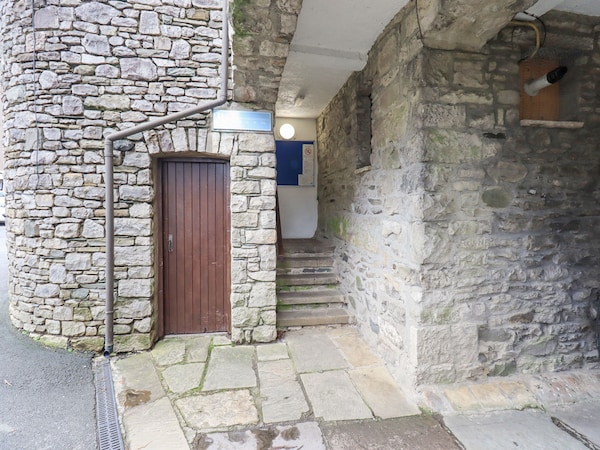 River Walk, Family Friendly, Character Holiday Cottage In Kendal - Kendal