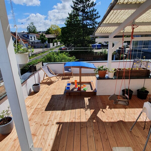 Gemütliche Ferienwohnung (85qm) Mit Großem Balkon Und Parkplatz - Karlstadt