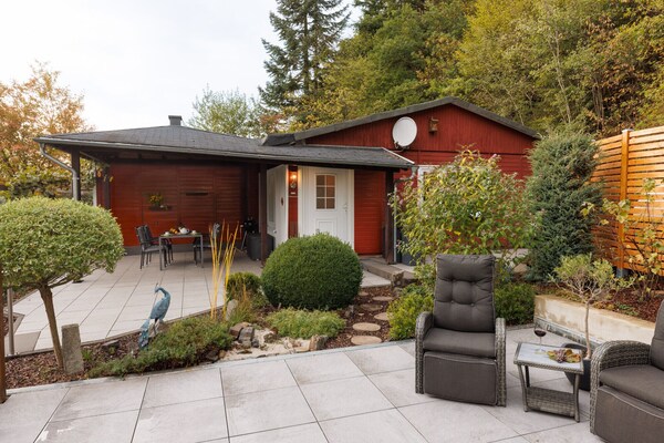 Gemütliches Ferienhaus Am Waldrand Mit Voll Ausgestatteter Küche - Biedenkopf