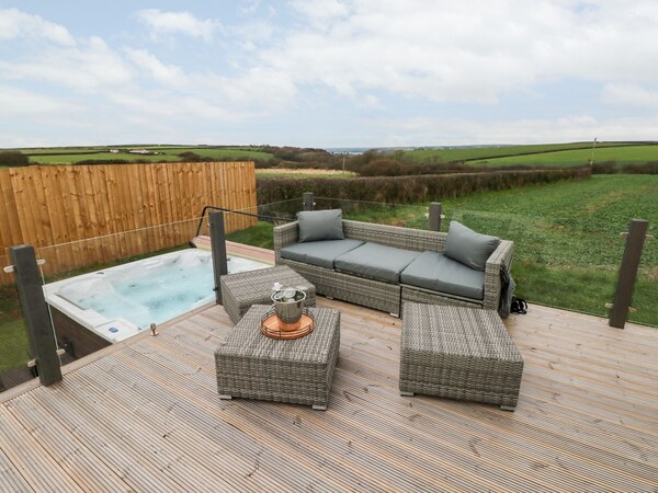 Ramsey, Pet Friendly, Character Holiday Cottage In Broad Haven - Little Haven