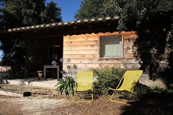Gîte Les Cabanes De Carelle "Le Grenadier - Sommières