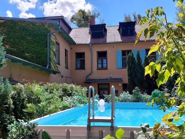 Vacation Apartment Antik, 34 Sqm, 1 Bedroom, Max. 3 Persons - Potsdam