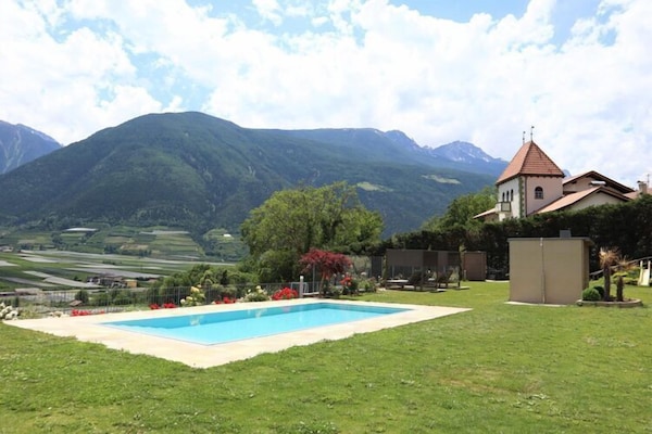 Wohnung In Goldrain Mit Pool Und Bergblick - Goldrain