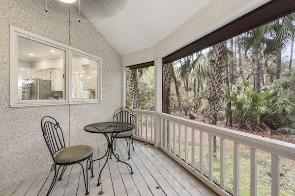 256 Governors: 4br Vanderhorst Home, Screened Porch, Bike To Beach, Gear Credit - Kiawah Island, SC