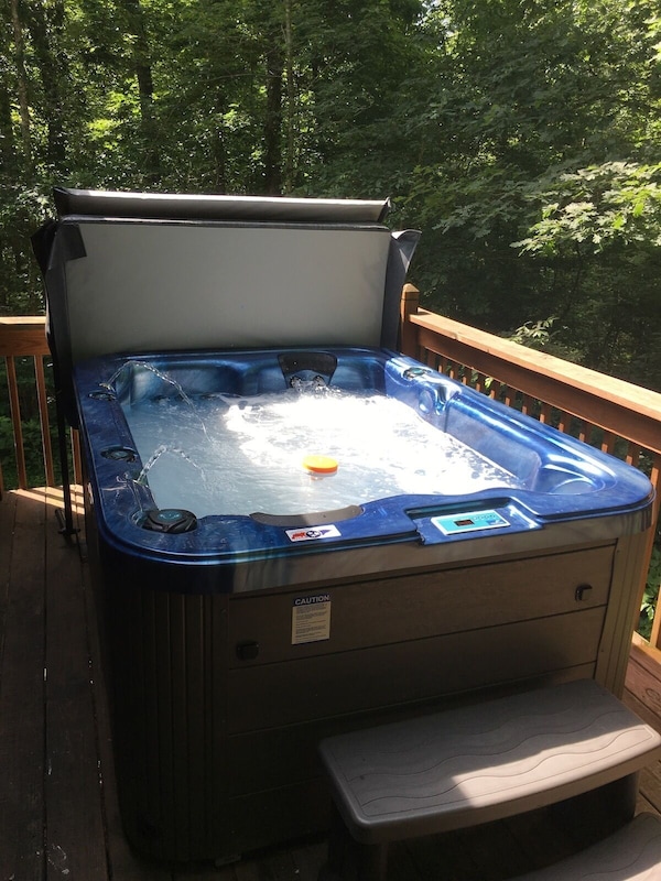 Mammoth Cave Cabin, Hot Tub, Professionally Designed 18 Hole Disc Golf Course - Mammoth Cave, KY