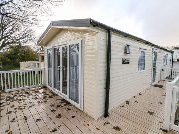 The Hut (Devon Country 5), Family Friendly In Bucks Cross, Bideford - Clovelly