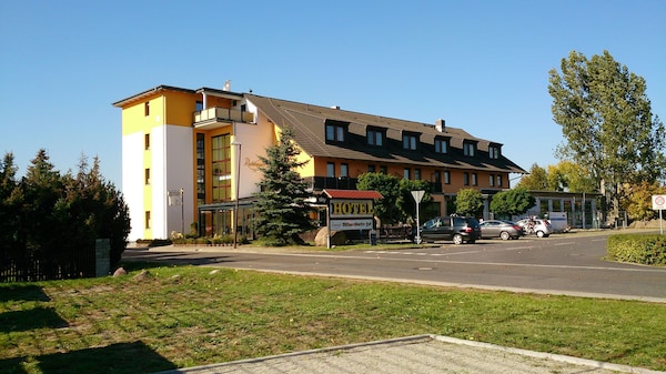 Doppelzimmer 1 - Hotel Willmersdorfer Hof S - Cottbus