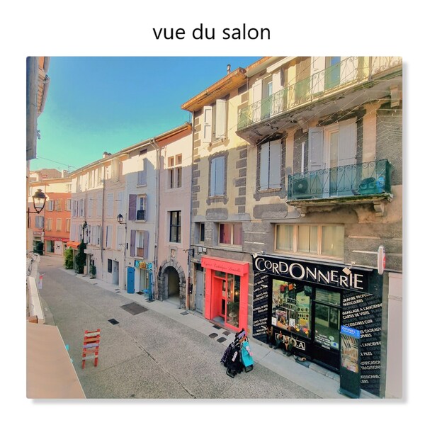 Coeur De Ville, T2, Rue Piétonne, Digne Les Bains - Alpes-de-Haute-Provence