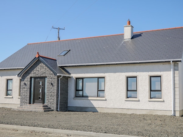 Sjs Cottage, Family Friendly, With A Garden In Castlerock - County Donegal