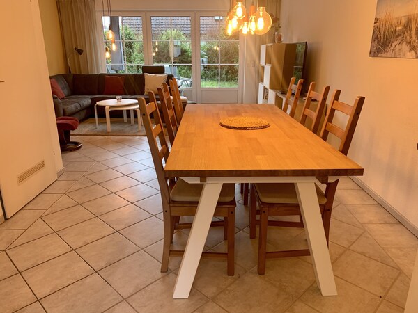 Große Freiheit Ferienhaus In Dangast: Ihr Rückzugsort In Strandnähe - Varel