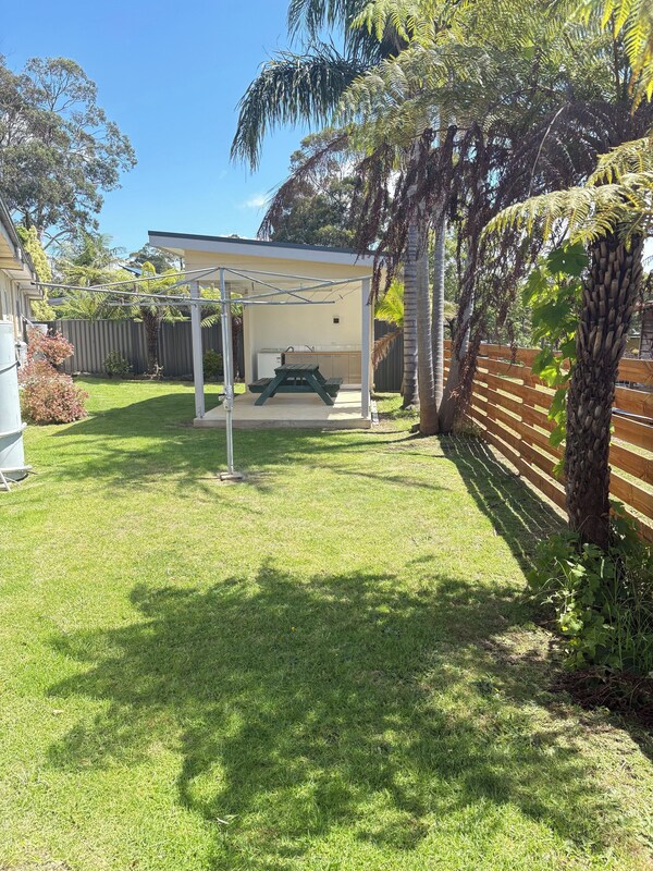Town & Tide Luxury Unit: Walk To Shops & Beach In 7min - Mallacoota