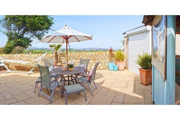 Pen Y Sarn, Pet Friendly, With A Garden In Abersoch - Abersoch